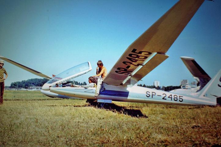 Historia: Monografia SZD-19 Zefir i SZD-40X Halny | dlapilota.pl